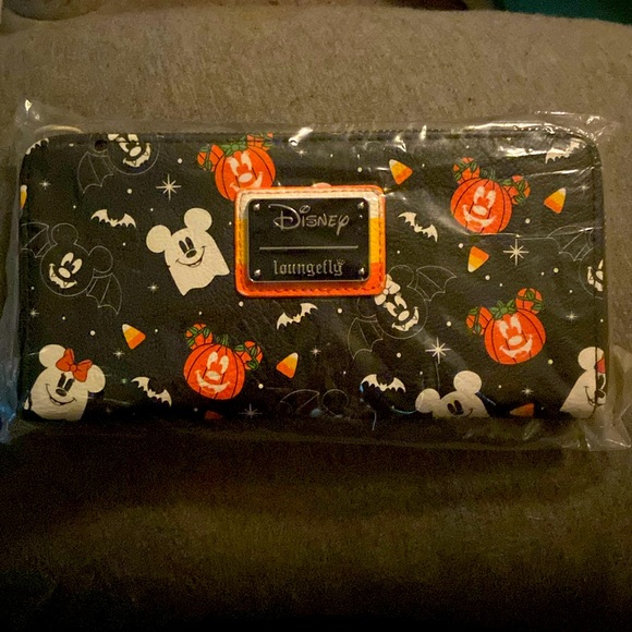 Loungefly | Accessories | Full Size Spooky Mice Halloween Wallet | Poshmark